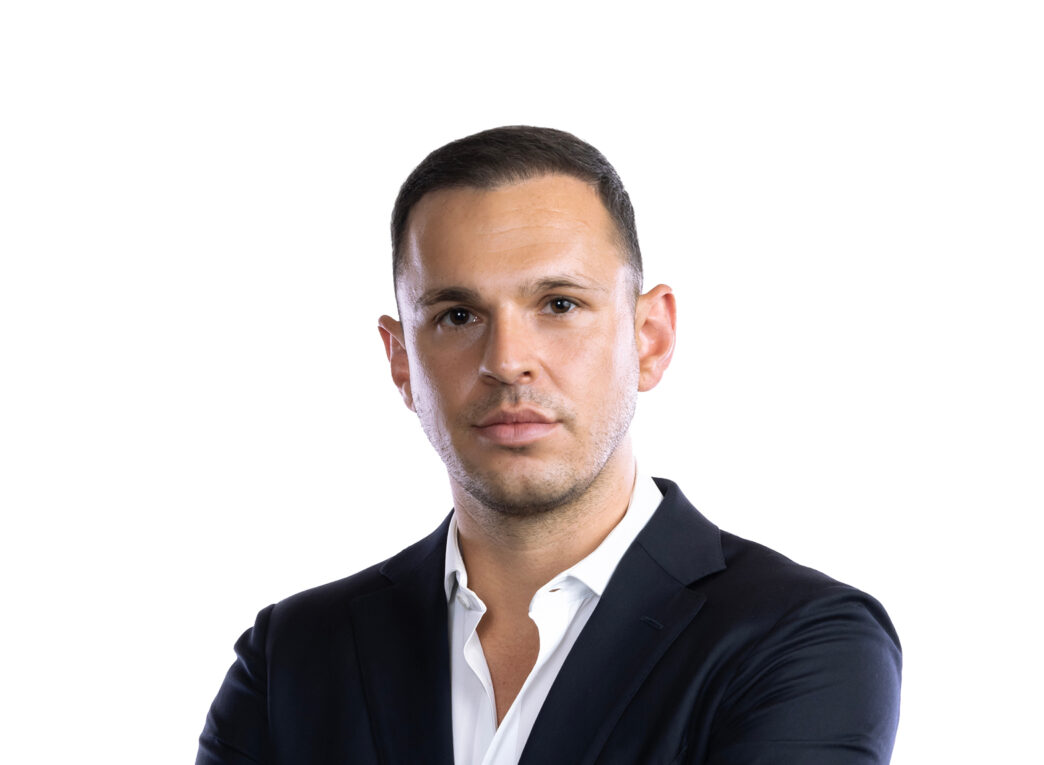 About Us – Feldberg Capital