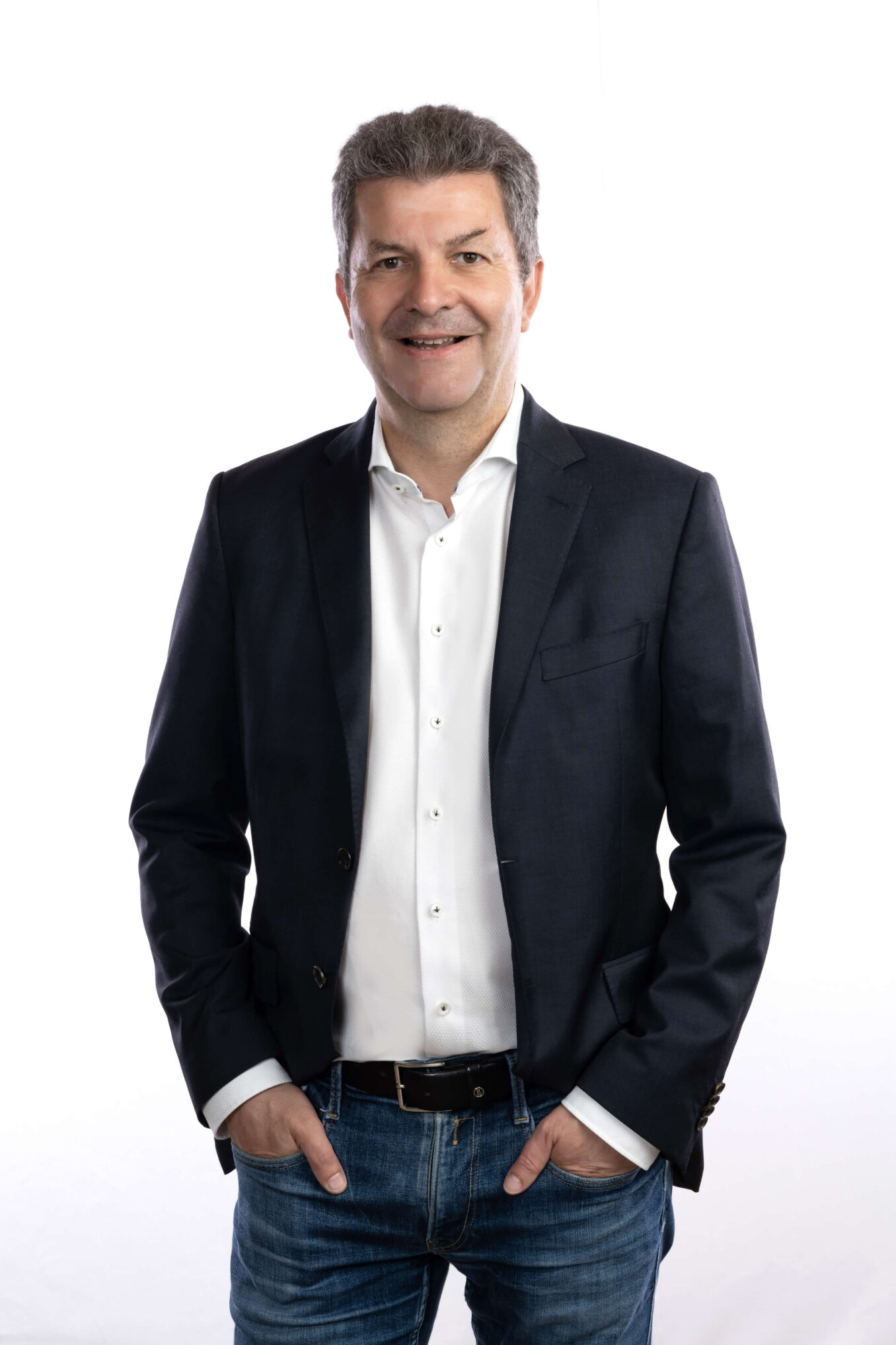 About Us – Feldberg Capital